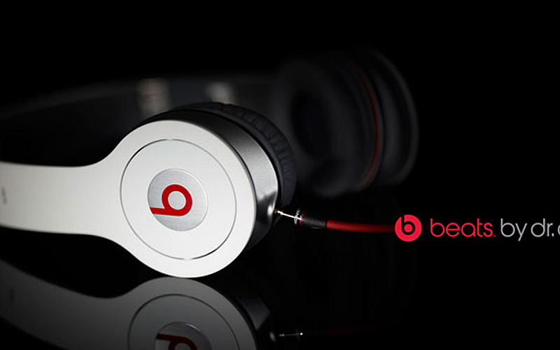 beats wallpaper iphone