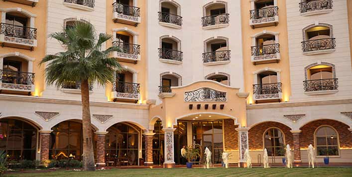 International Breakfast Buffet Offer @Crowne Plaza Riyadh Al Waha ...