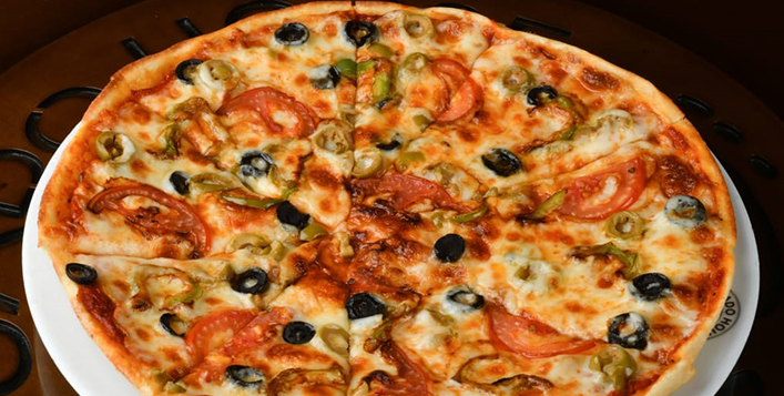 Pizzas for your Iftar or suhoor from SAR 39 @ Mikado House | Cobone Offers