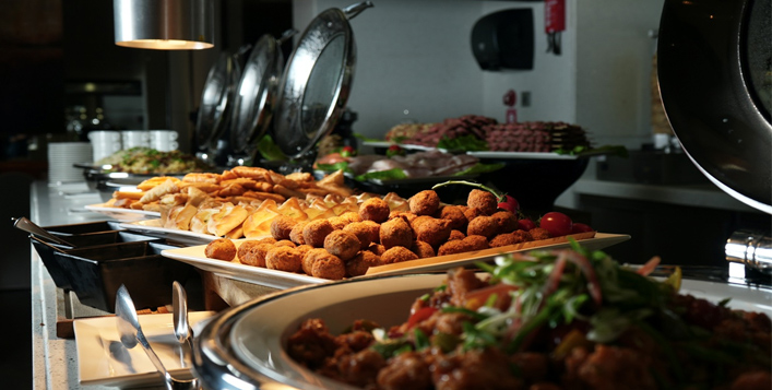 Eid Lunch Buffet @ Centro Corniche Al Khobar From SAR 65 | Cobone Offers