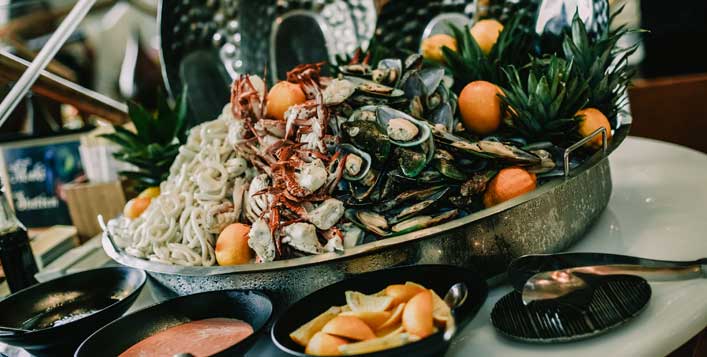 Romantic Dinner Buffet Offer and Deals, Liwan Restaurant | Cobone