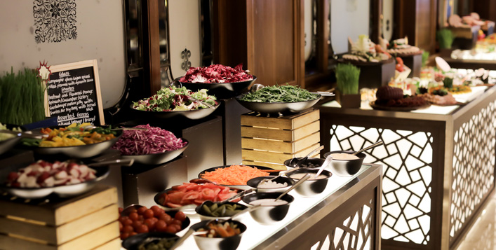 Iftar Buffet 2021 at Radisson Blu Hotel, Dubai Deira Creek for AED 99 ...