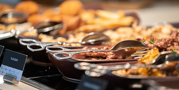 5-Star Eid Buffet at Al Bandar Rotana Hotel From AED 45 Only | Deira ...