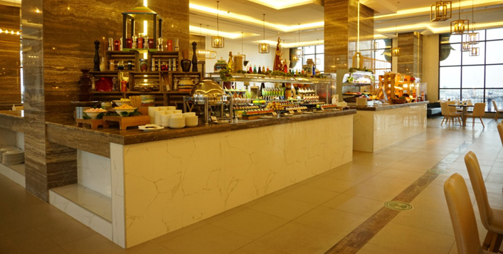 5-Star Dinner Buffet at Al Bahar Hotel and Resort From AED 59 Only ...