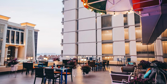 Pizza And Pasta at Andiamo! Pizzeria, Aloft Palm Jumeirah From AED 89 ...