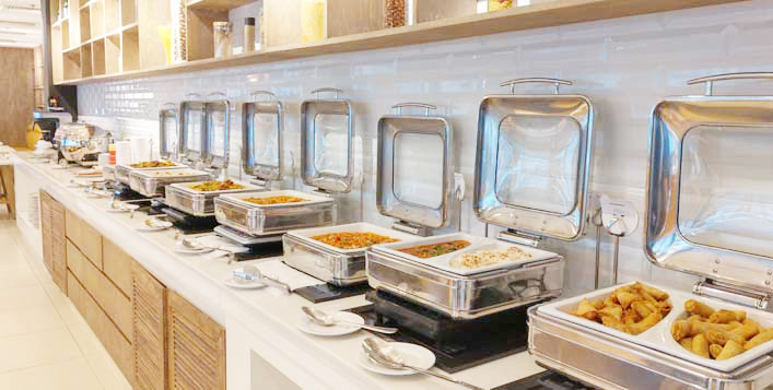 National Day Dinner Buffet at The Market Restaurant & Café For AED 69 ...