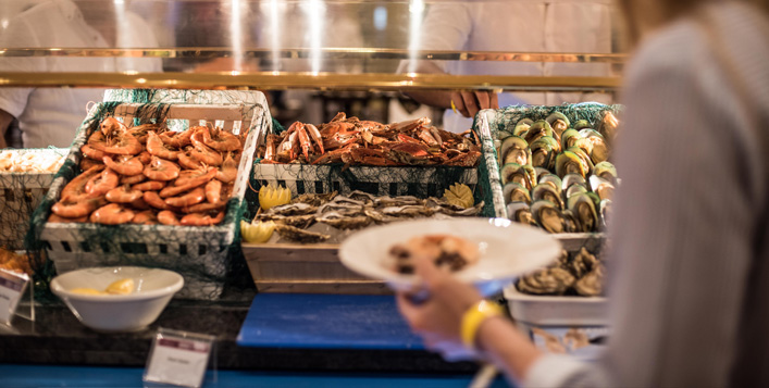 5-Star Romantic Dinner Buffet at Crowne Plaza Dubai - SZR For AED 199 ...