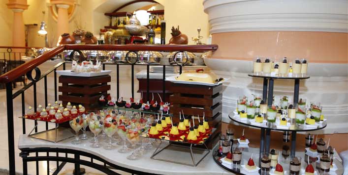 Arabic Iftar Buffet at Grand Excelsior Hotel Deira From AED 59 | Cobone ...