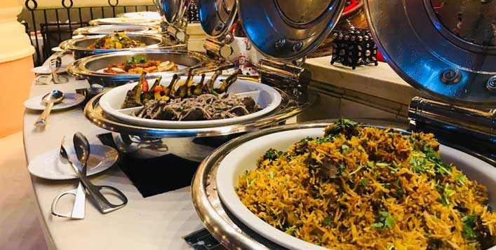 Arabic Iftar Buffet at Grand Excelsior Hotel Deira From AED 59 | Cobone ...