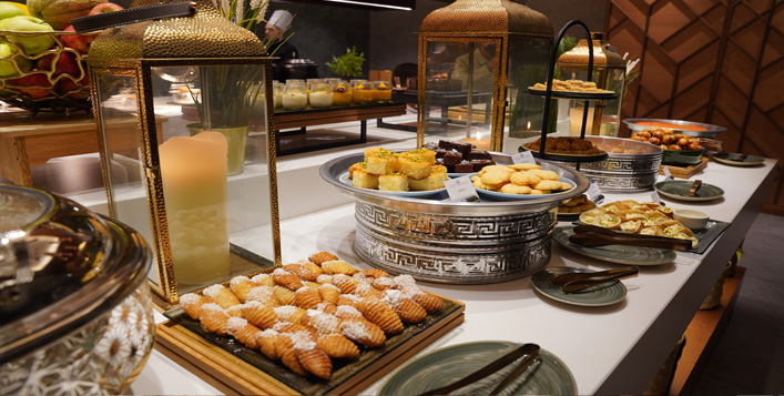 Eid Lunch at DoubleTree by Hilton Sharjah Waterfront From AED 75 Only ...