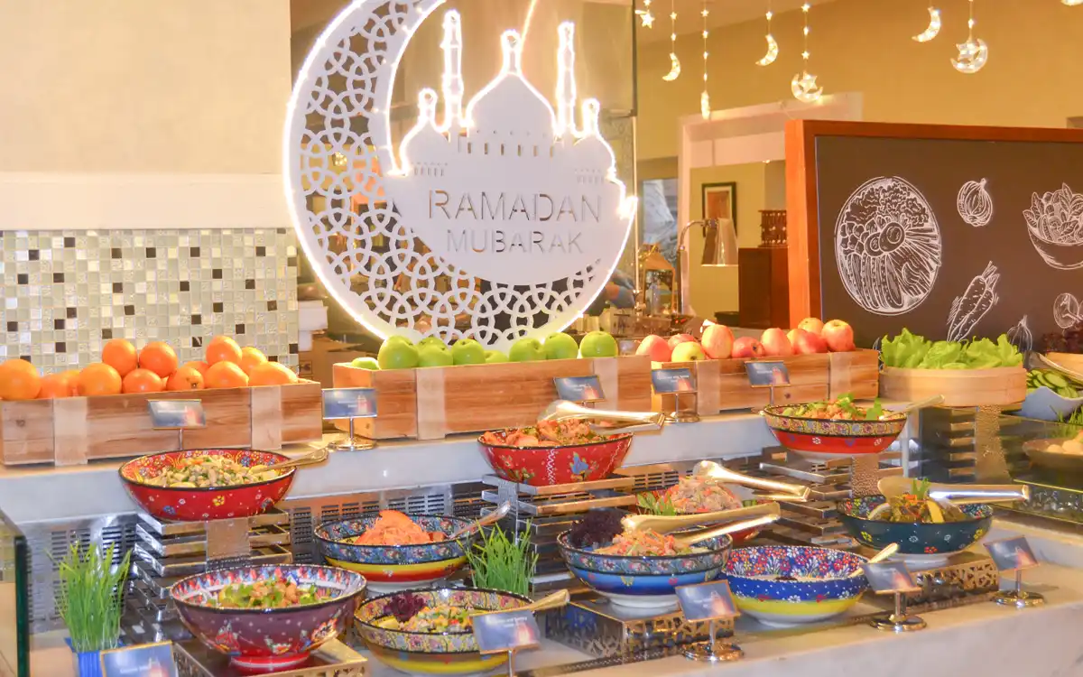 5* Tower Plaza Lavish Iftar Buffet From AED 48 Only! | Cobone Offers