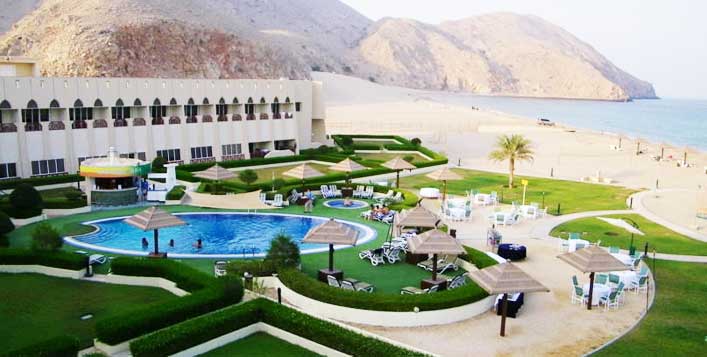 Dibba 1 or 2 nights stay + Musandam Cruise | Cobone