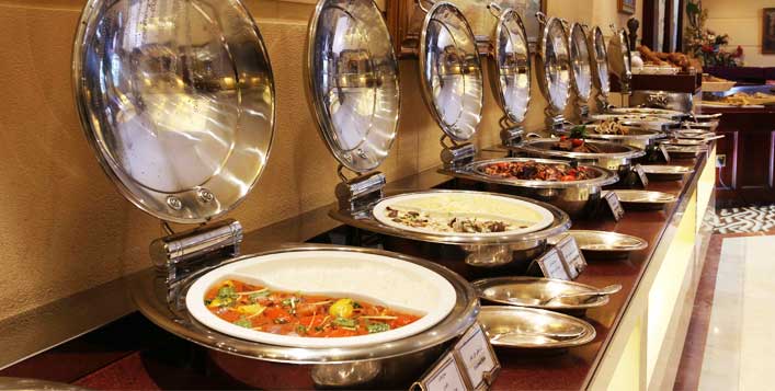 5* Buffet at Carlton Palace Hotel Deira | Cobone Offers