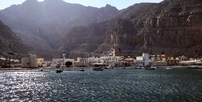 Kumzar Trip on Dhow with Activities | Cobone